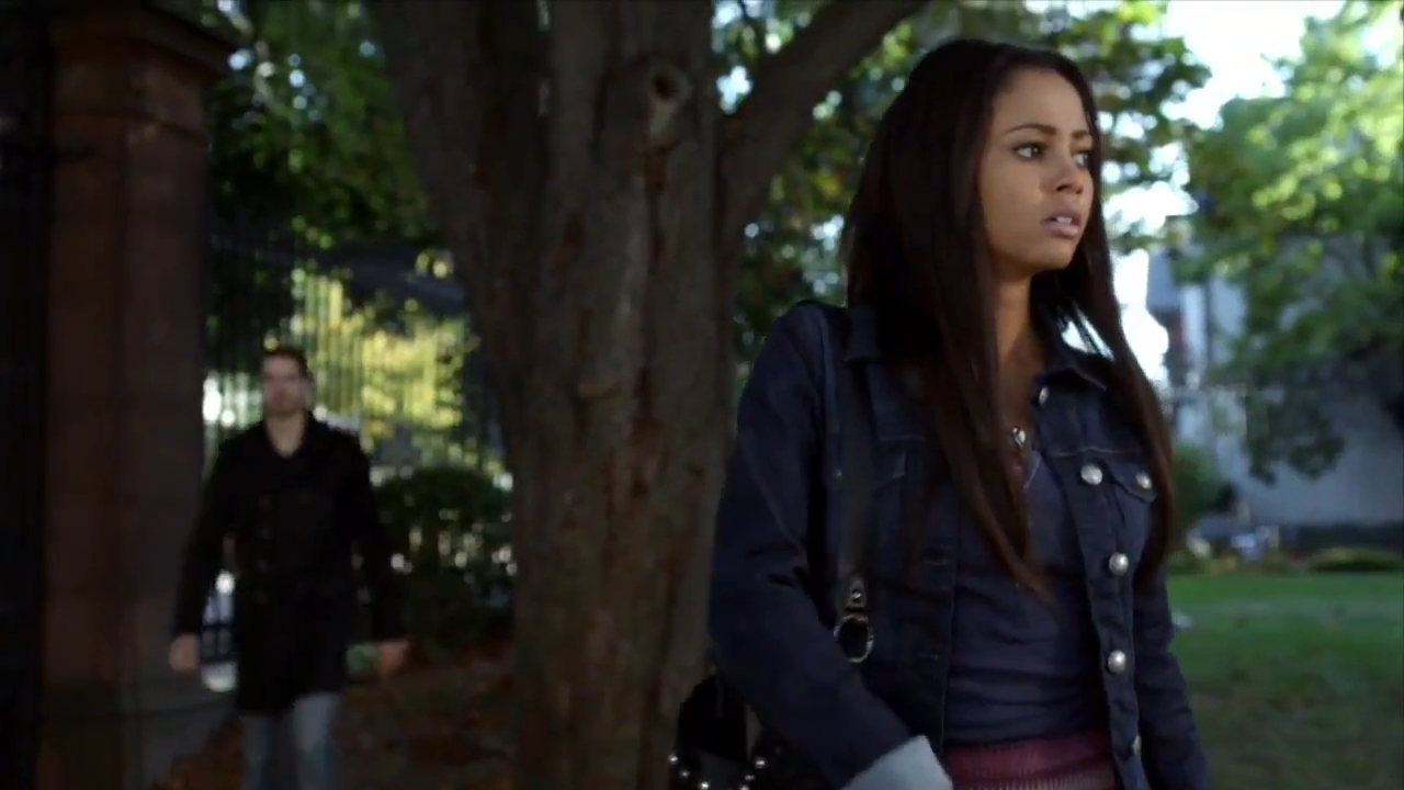 All Things My Babysitter's a Vampire: My Babysitter's a Vampire ...