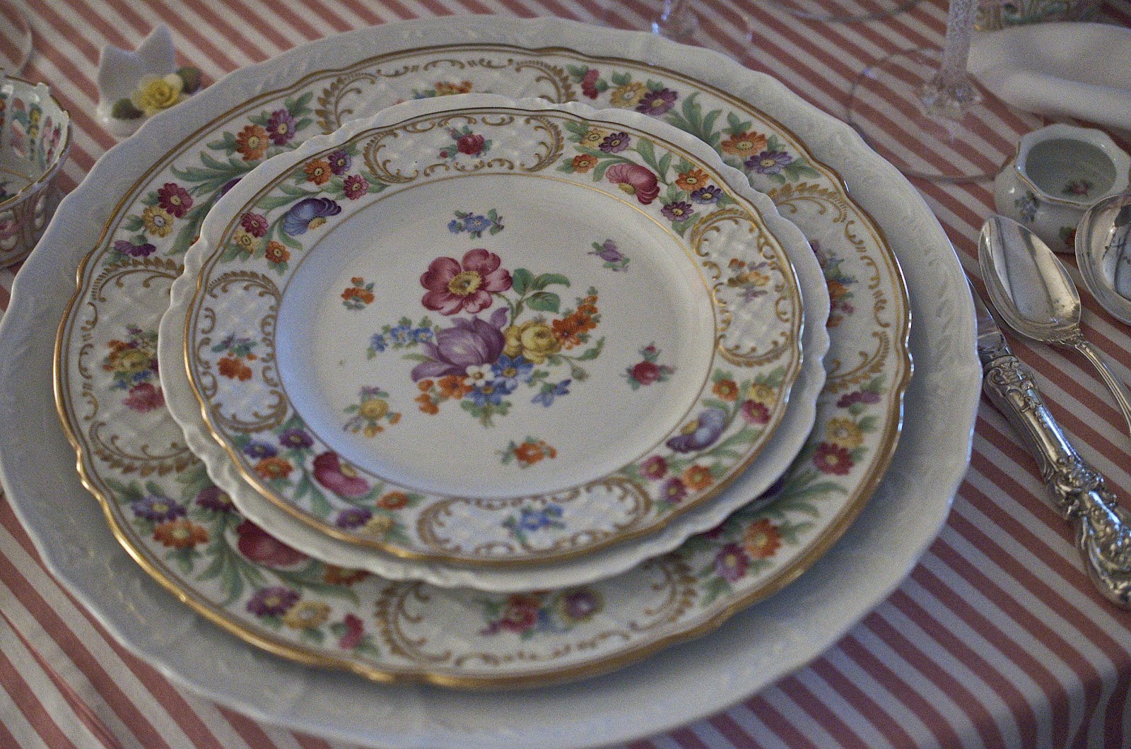 Good Stuff & Tables for Two with Marlis @ Creative Journeys ...