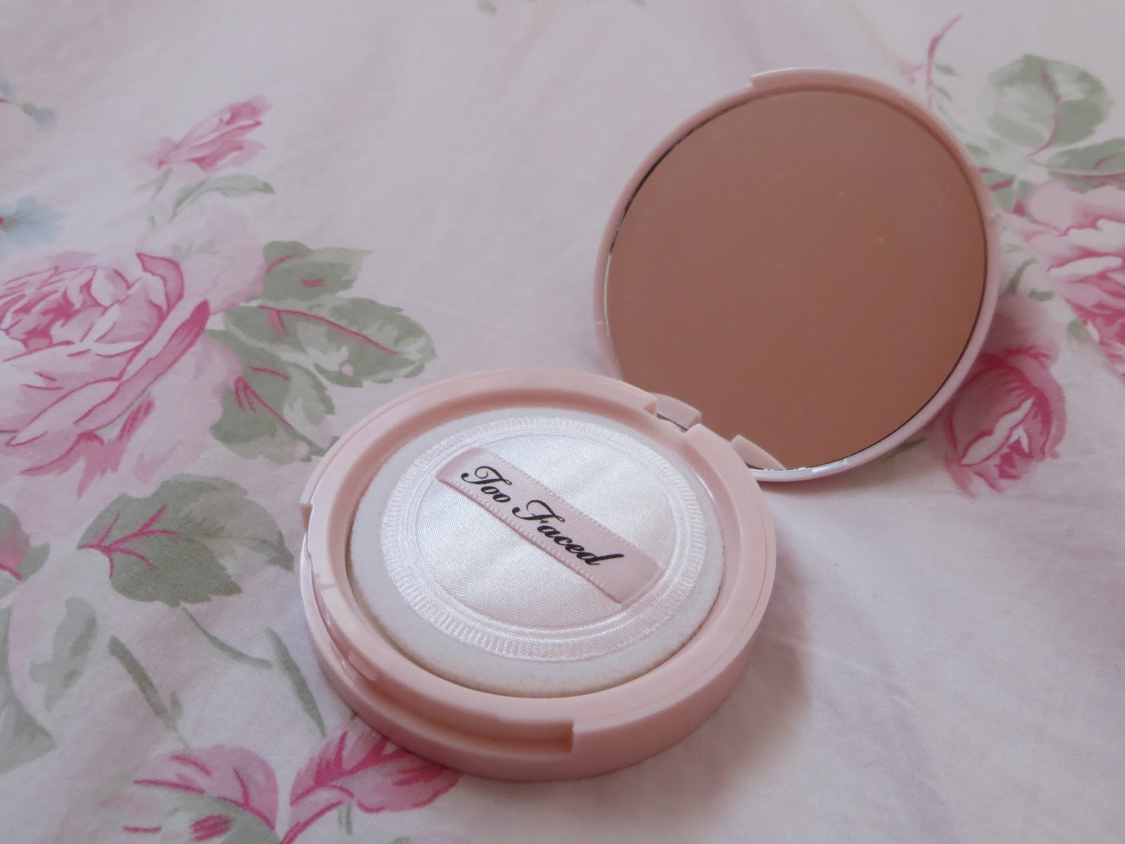 AtomicNony ♥: Too Faced Primed & Preless Pressed Powder Review