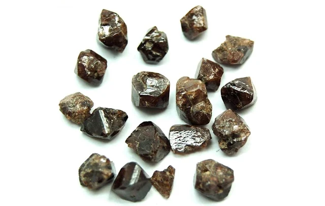 4-Billion-Year-Old Crystals Offer Clues to the Origins of Life - Geology In