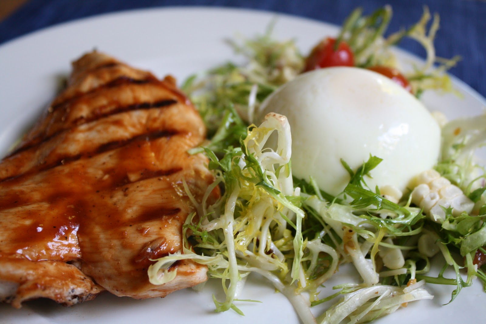 Grilled Chicken with Frisee Salad | enumnums