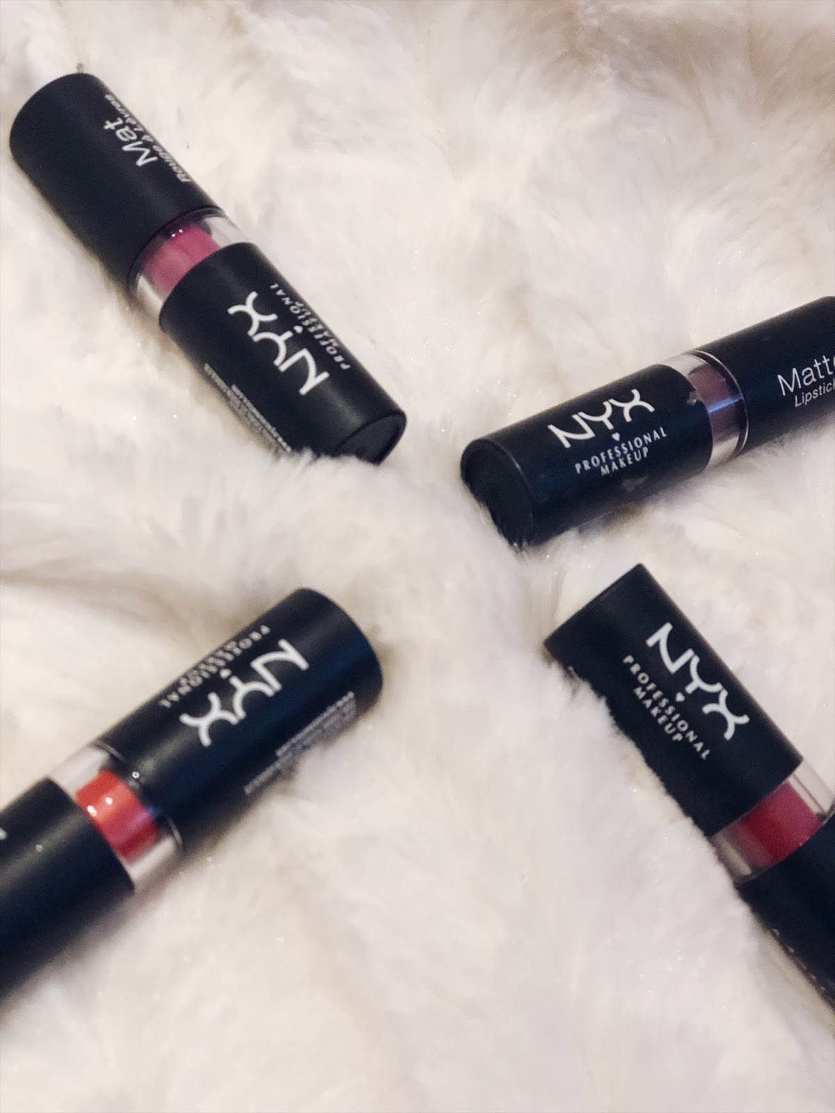 Karoliina Eliisa: Nyxin huulituotteeni