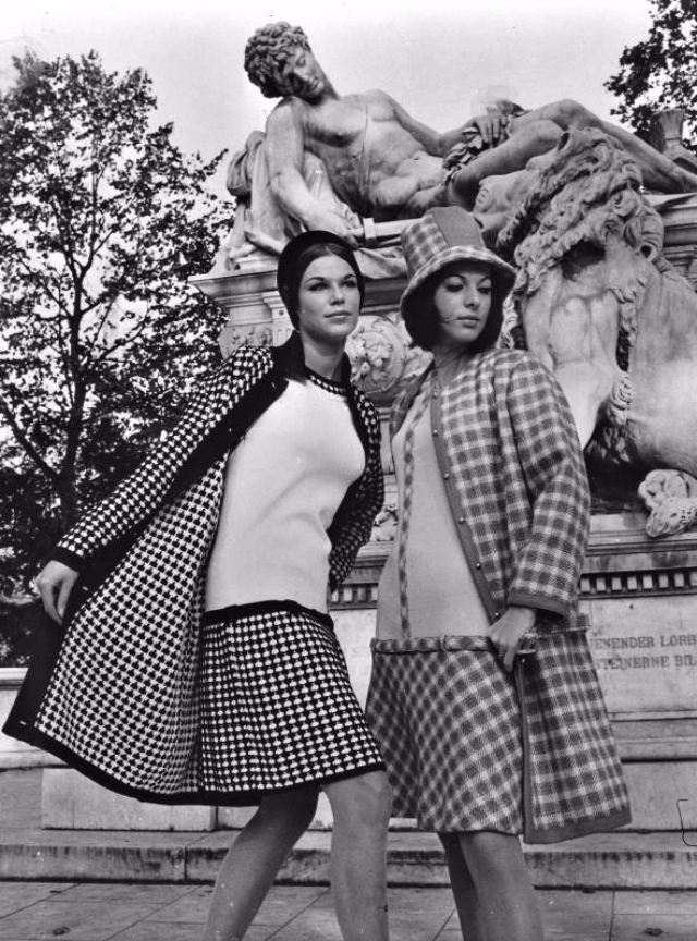20 Vintage Photos Show Beautiful Women's Fashion of the Late 1960s in ...