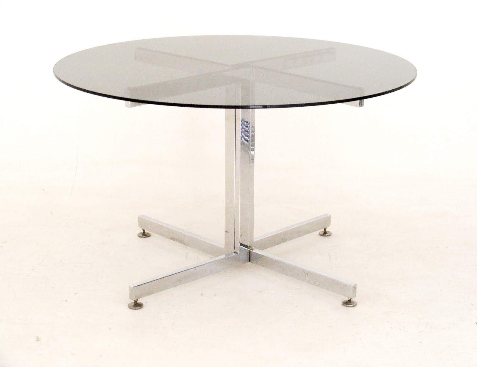 VAMP FURNITURE: Pieff (Worcestershire, England) 1970’s dining table in ...