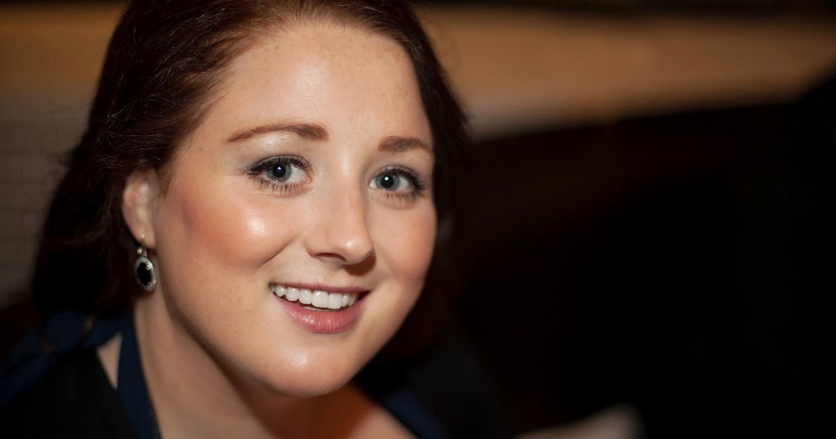 Kids' Book Review: Interview: Nicola Connelly's Dad is a Bear