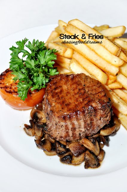 CHASING FOOD DREAMS: GRIDIRON Sports Cafe and Lounge, Bangsar: Nothing ...