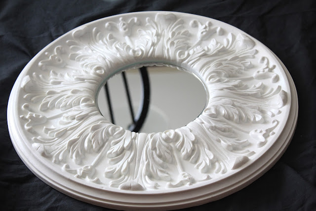 Fit, Crafty, Stylish and Happy: Ceiling Medallion Mirror