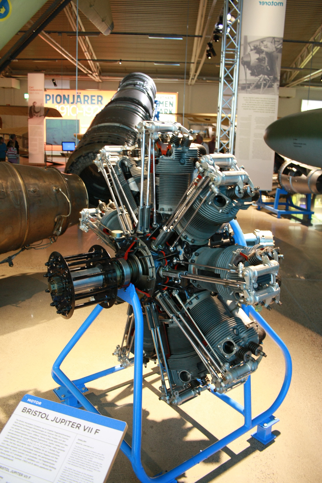 Aerospace Engines (Aircraft Engines and Rockets - Motores de Aviación y ...