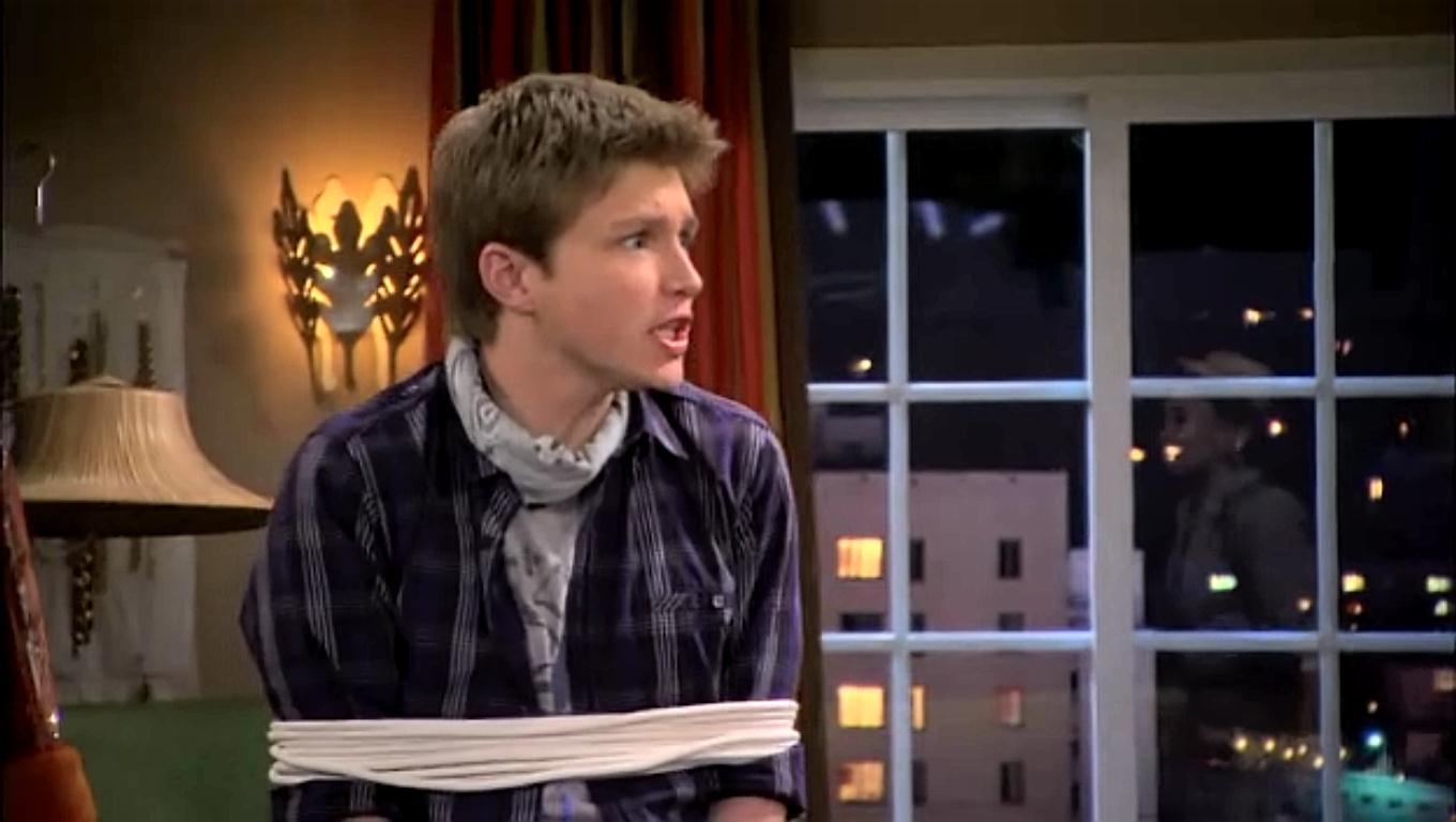 Bound Guys On TV: Sterling Knight, Brandon Smith and Doug Brochu ...