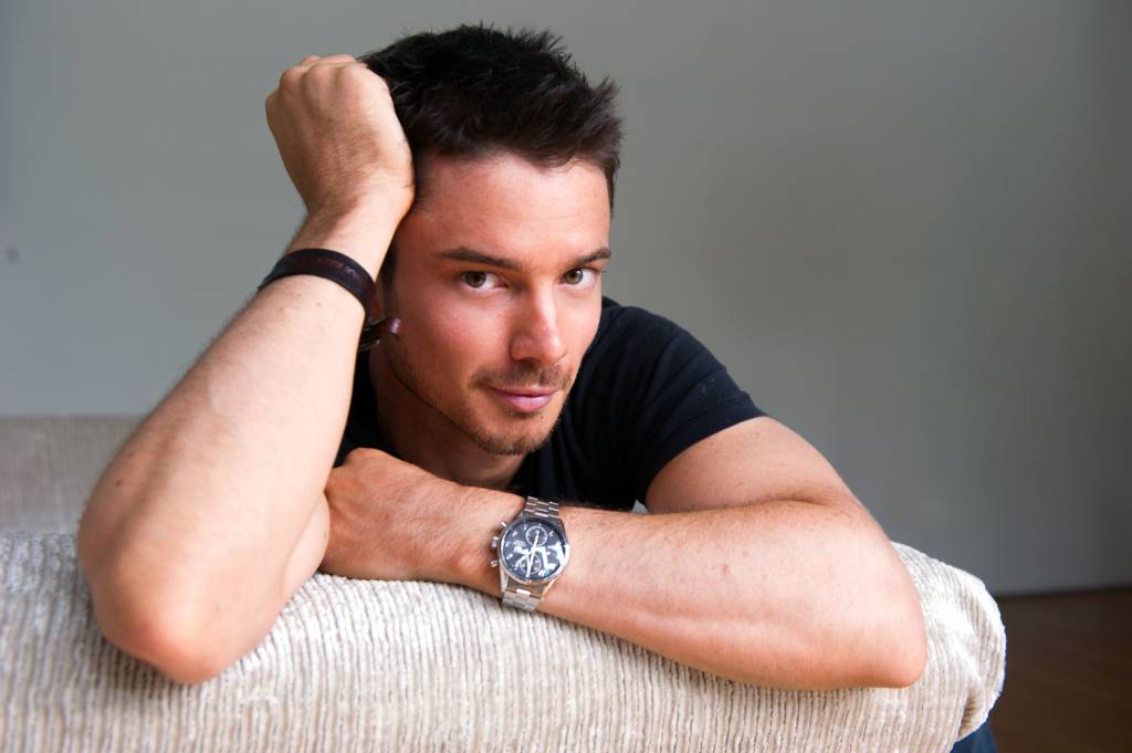 go see GEO ...: Oli Pettigrew in Men's Health SINGAPORE