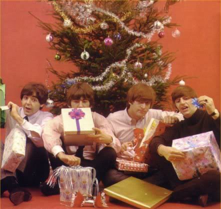 Plastic Macca ~ Paul is Dead: Happy Crimble! ~ Beatles Christmas