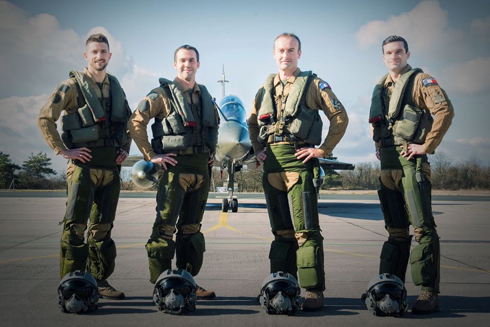 A NEW FRENCH DEMO TEAM IS BORN: COUTEAU DELTA TACTICAL DISPLAY - Blog ...