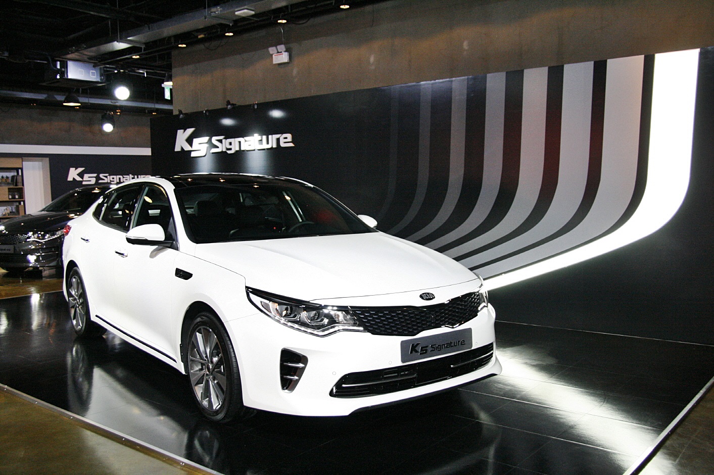 데일리티 : 기아차, ‘2017 K5’, ‘K5 PHEV’ 출시