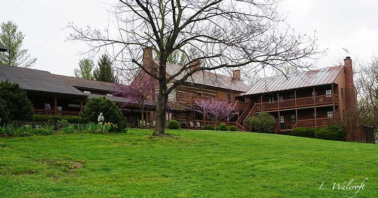 The View from Squirrel Ridge: The Inn at Narrow Passage