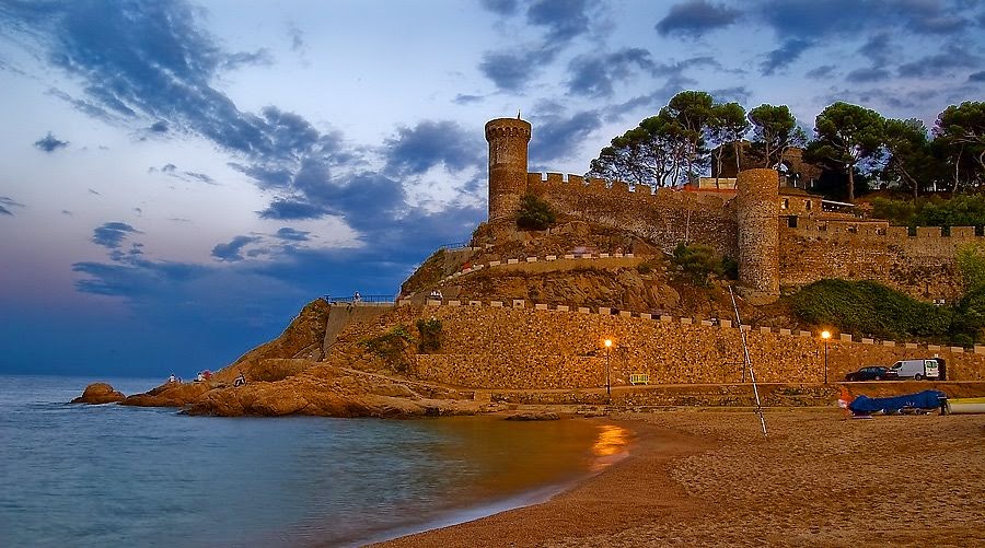 Paseando por la Historia: Castillo de Tossa