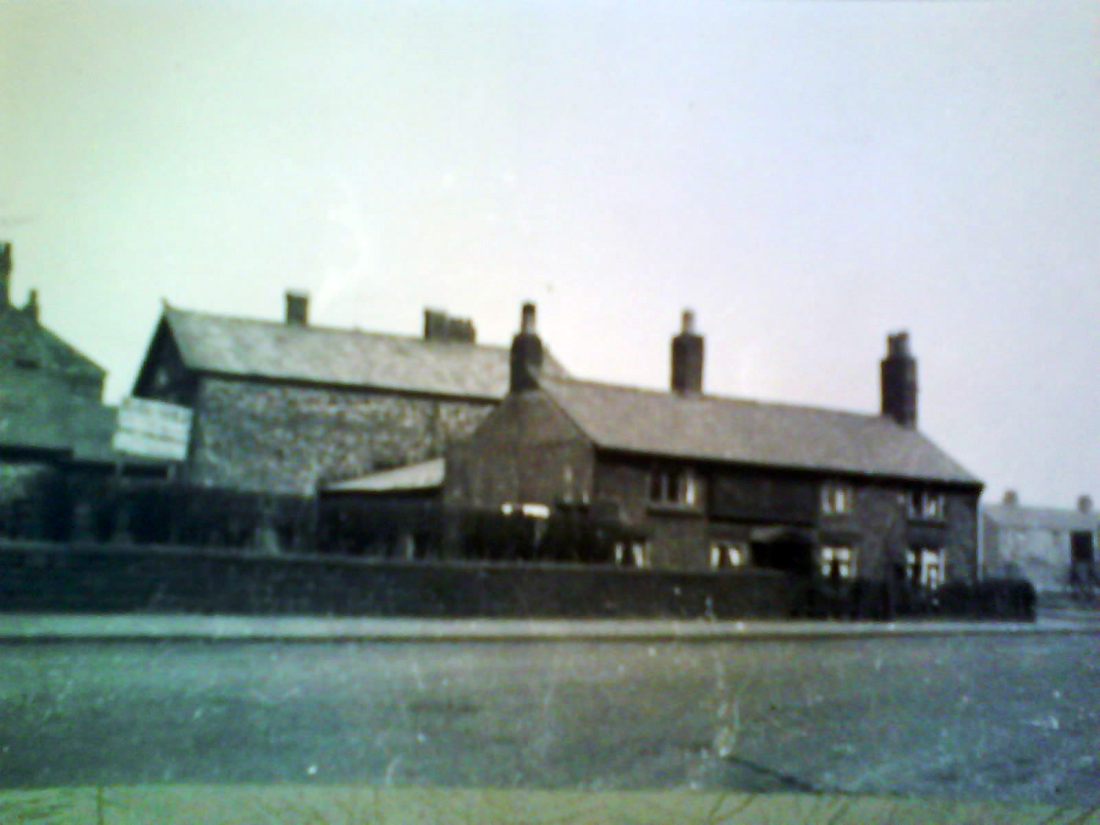 Old Swan Old photographs and Memories: Derby Lane