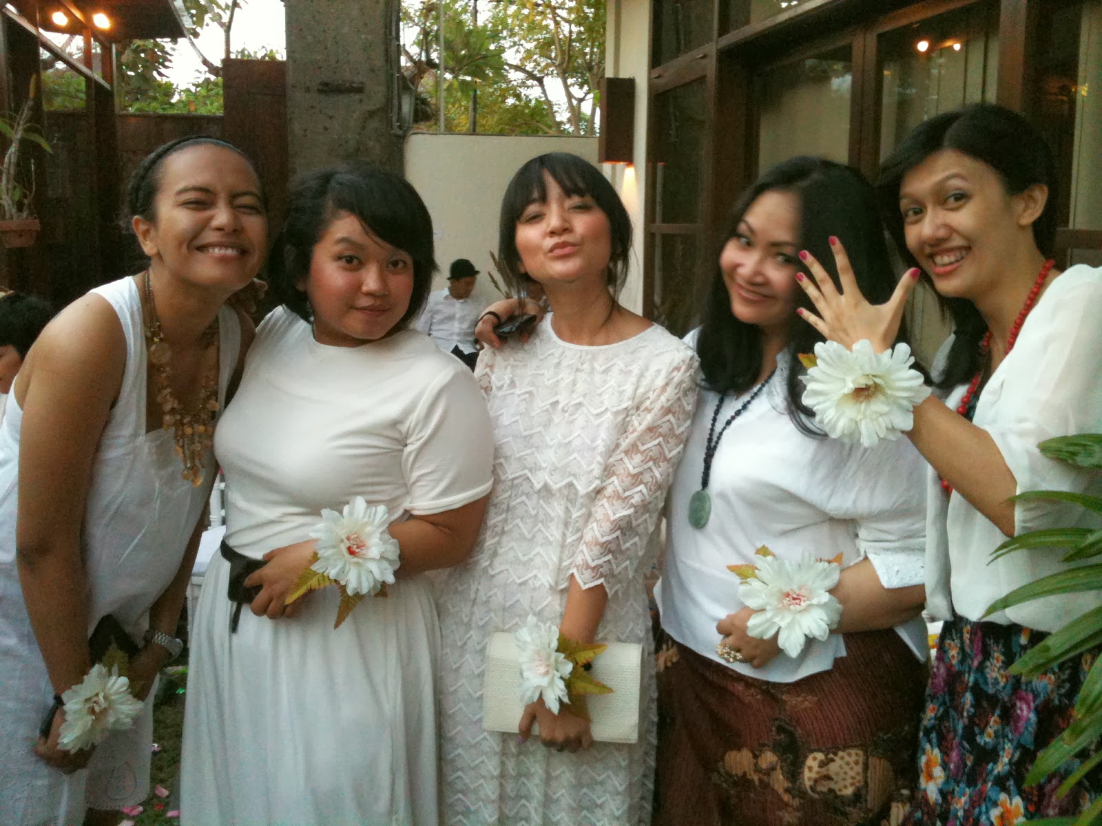 hello world, mind to have a beep or two?