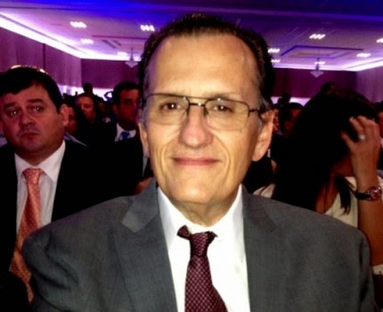 En Partida Doble: “Pelao que mida menos de 60 centímetros del trasero ...