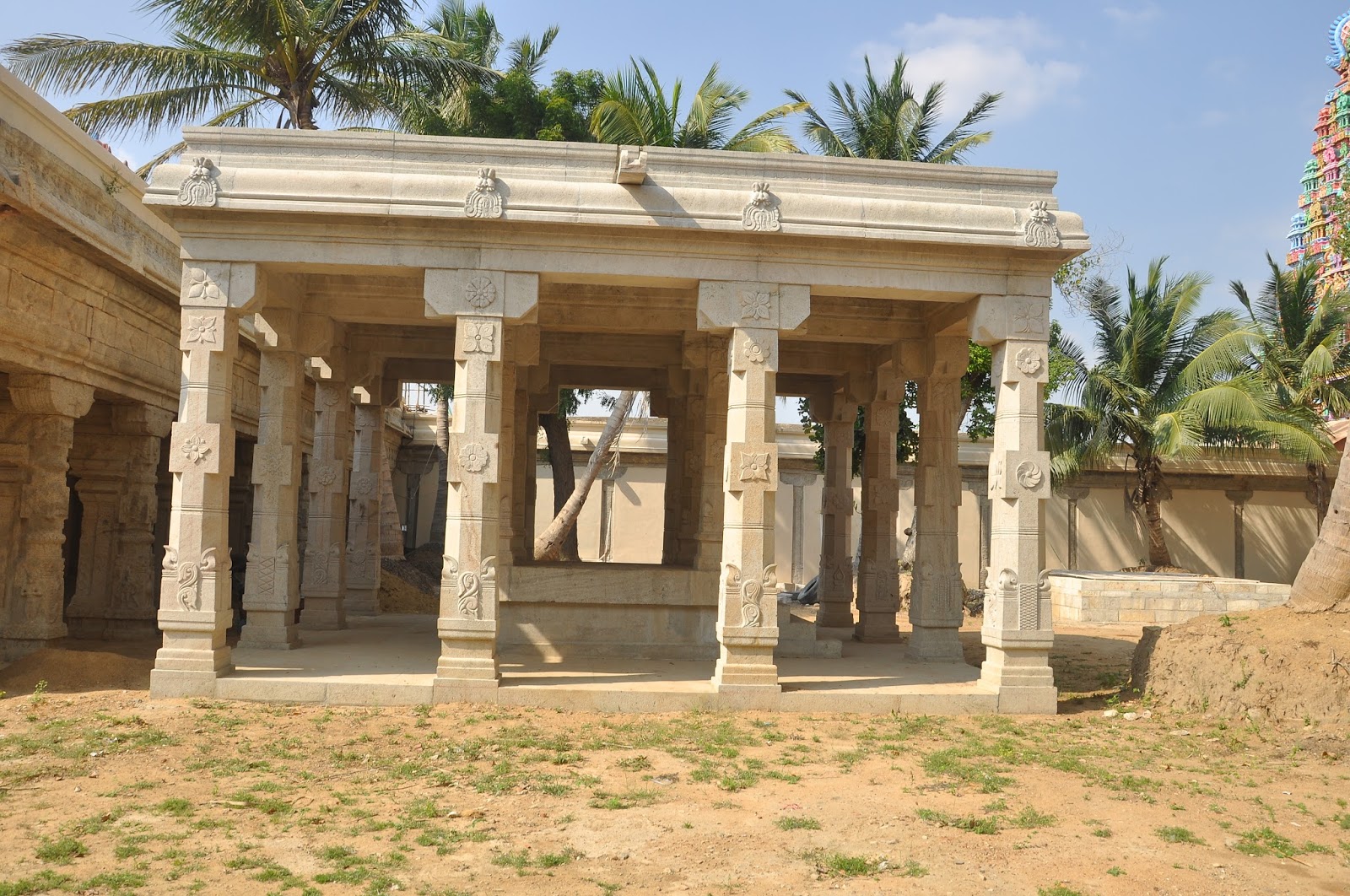 Temple, Travel and Sport: Nanguneri Vanamamalai Divya Desam