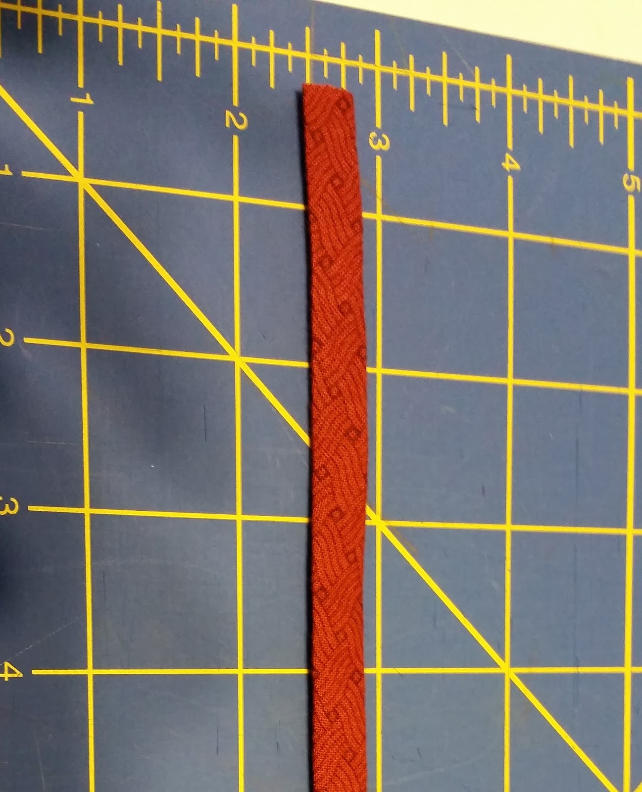 Wally Works Quilting: Upholstery fabric tote using Bosal foam