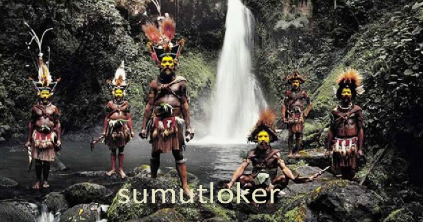 Primitive tribes are left in Indonesia, but their life is full of ...