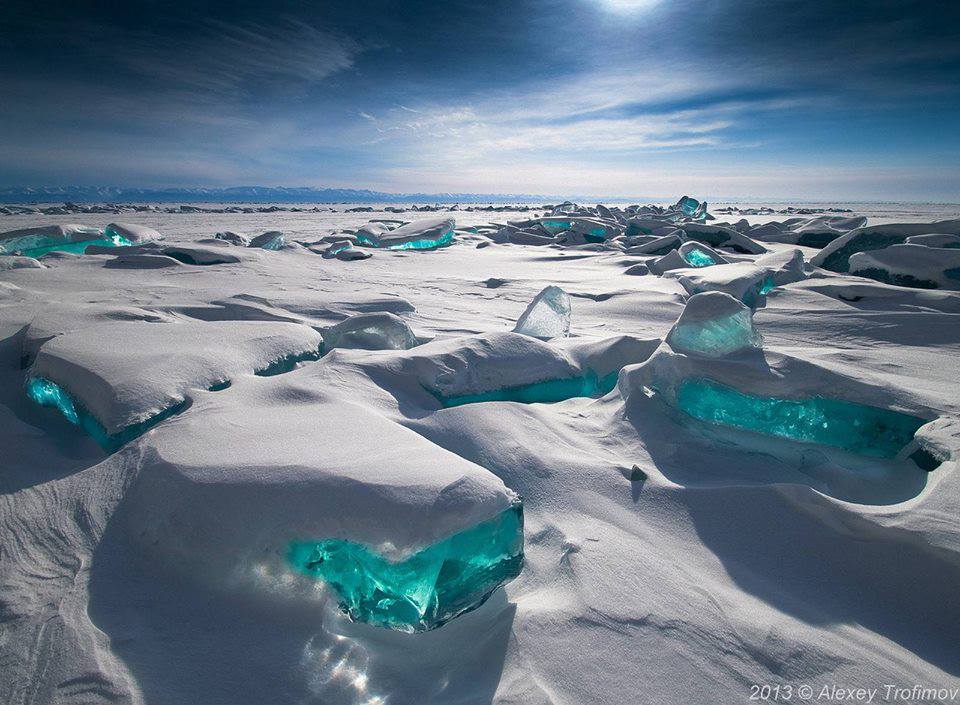 Random Musings: Turquoise Ice, Ice Castles, Ice Caves