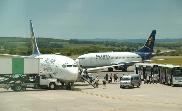 Uruguay en las noticias : PLUNA: LLEGA A SU FIN LA AVENTURA QUE LE ...