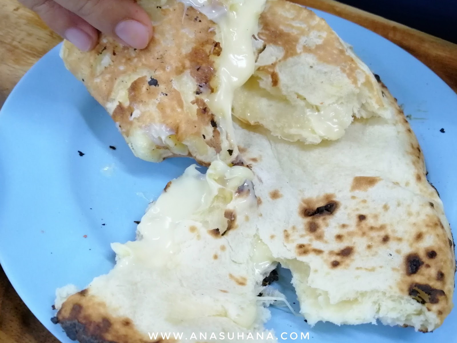 Cheese Nan & Chicken Tandori Terbaik di Restoran Pak Putra Kota ...