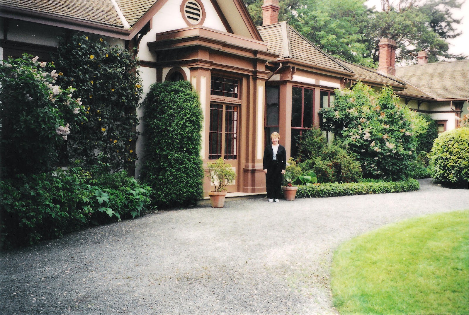 Relevant Tea Leaf: 2003 Visit to Victoria, British Columbia - Part II