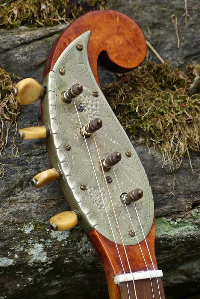 1920s John Bencic Macedonian Tambura