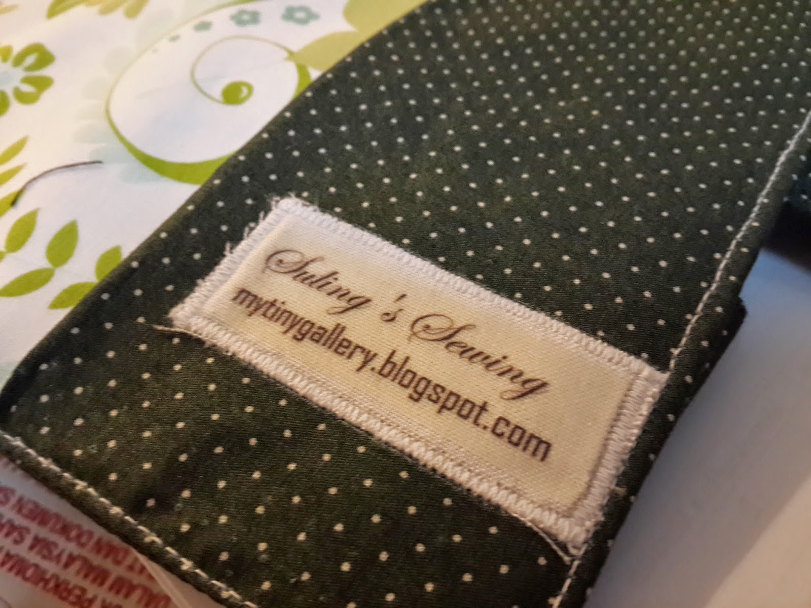 My Gallery: Tutorial: Making your own fabric label