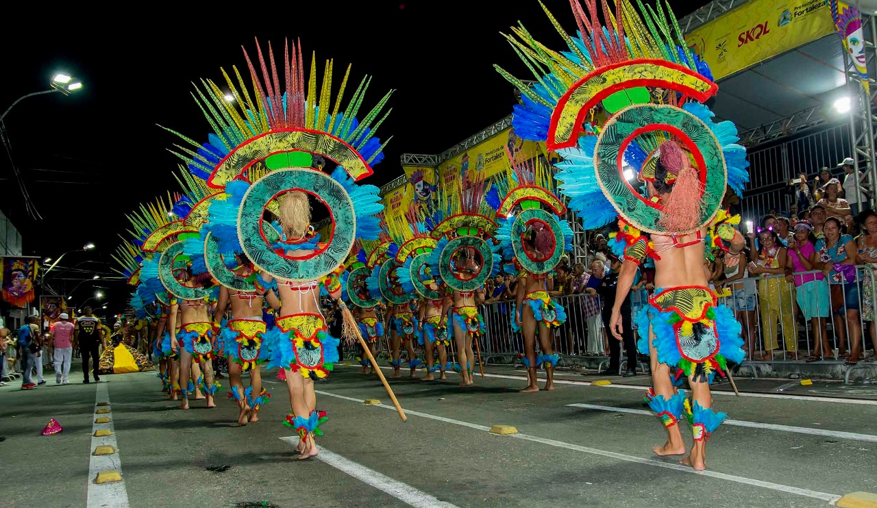 Carnaval de fortaleza: Maracatu na avenida!