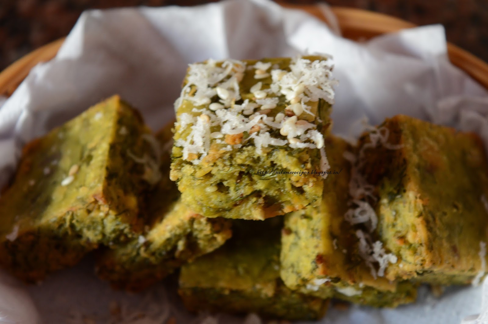 Kothimbir Vadi Recipe in Marathi | Kothimbir Vadi in Marathi | कोथिंबीर ...