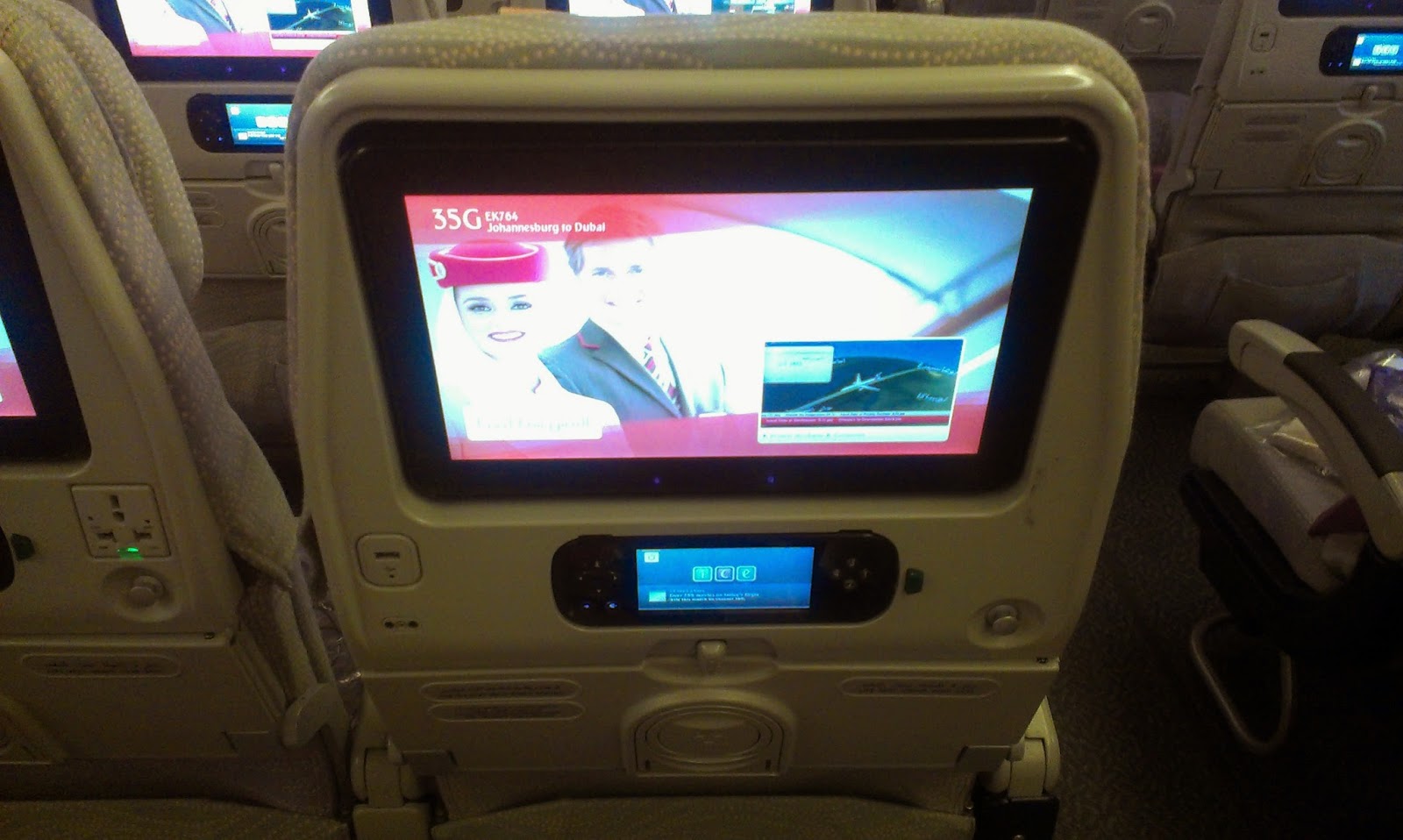 The Travelling Dassie: Emirates Economy Class Boeing 777-300 EK764 23 ...