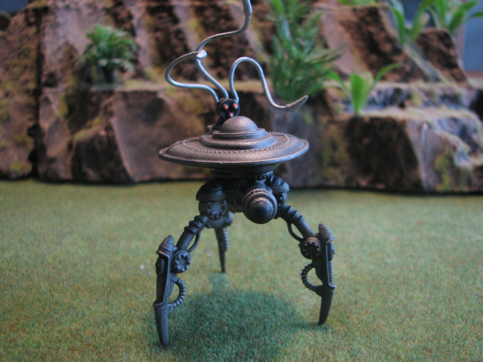 15mm Sci Fi Small Soldiers: Rebel Minis 15mm Martian Tripods
