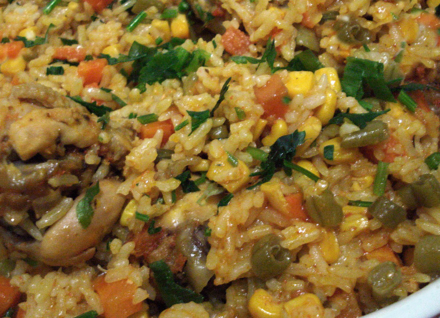 Delícias do Dia-a-Dia: ARROZ COM FRANGO