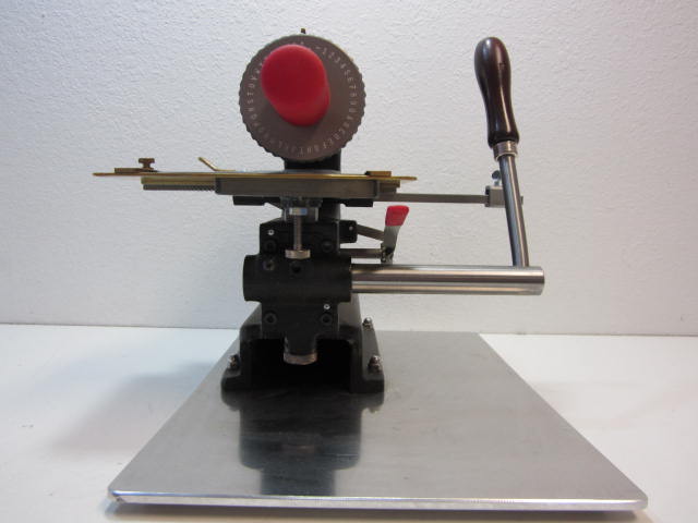 PANDUIT 3/16" Character MIM187 Metal Indenting Machine