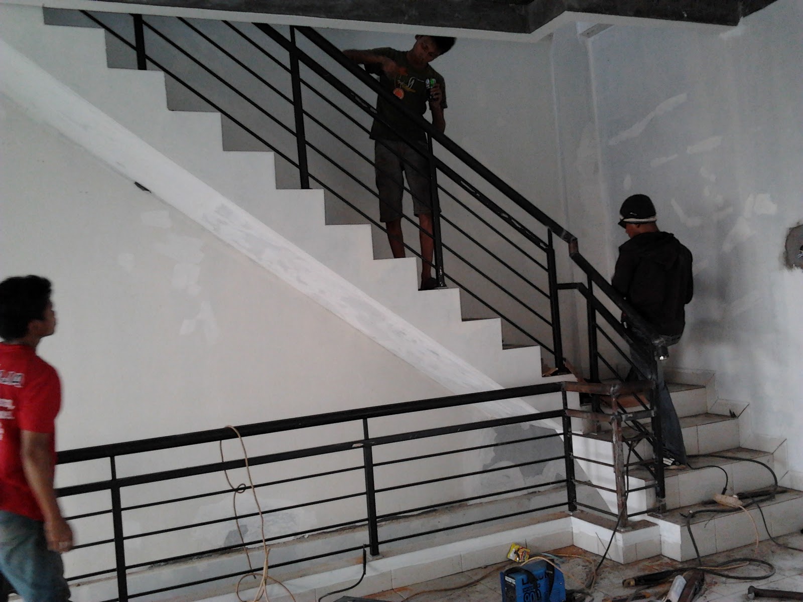 Jasa Pembuatan Tangga trap rangka besi baja / wf. Di Depok | Bengkel ...