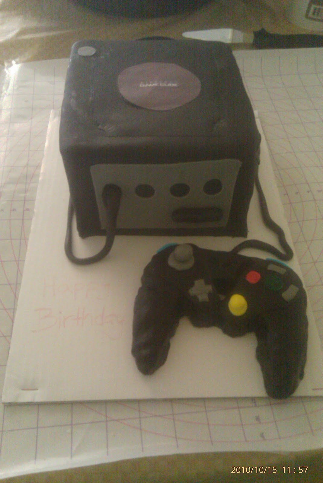 Diana's Cakes: Nemo Cake, Nintendo Gamecube Cake, Purse cake,and Toy ...