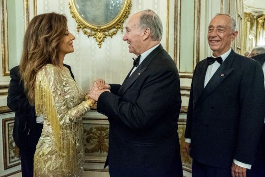 O António Maria: Porque vem Aga Khan para Portugal?