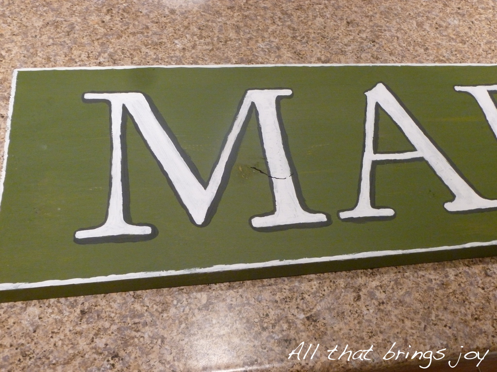 As you can see the wood wasn't perfect and the paint job wasn't either ...