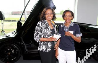 OUTTOWN: OUT 1065--ILLI MO arts and ent BITZ (OCT 27-NOV 2)