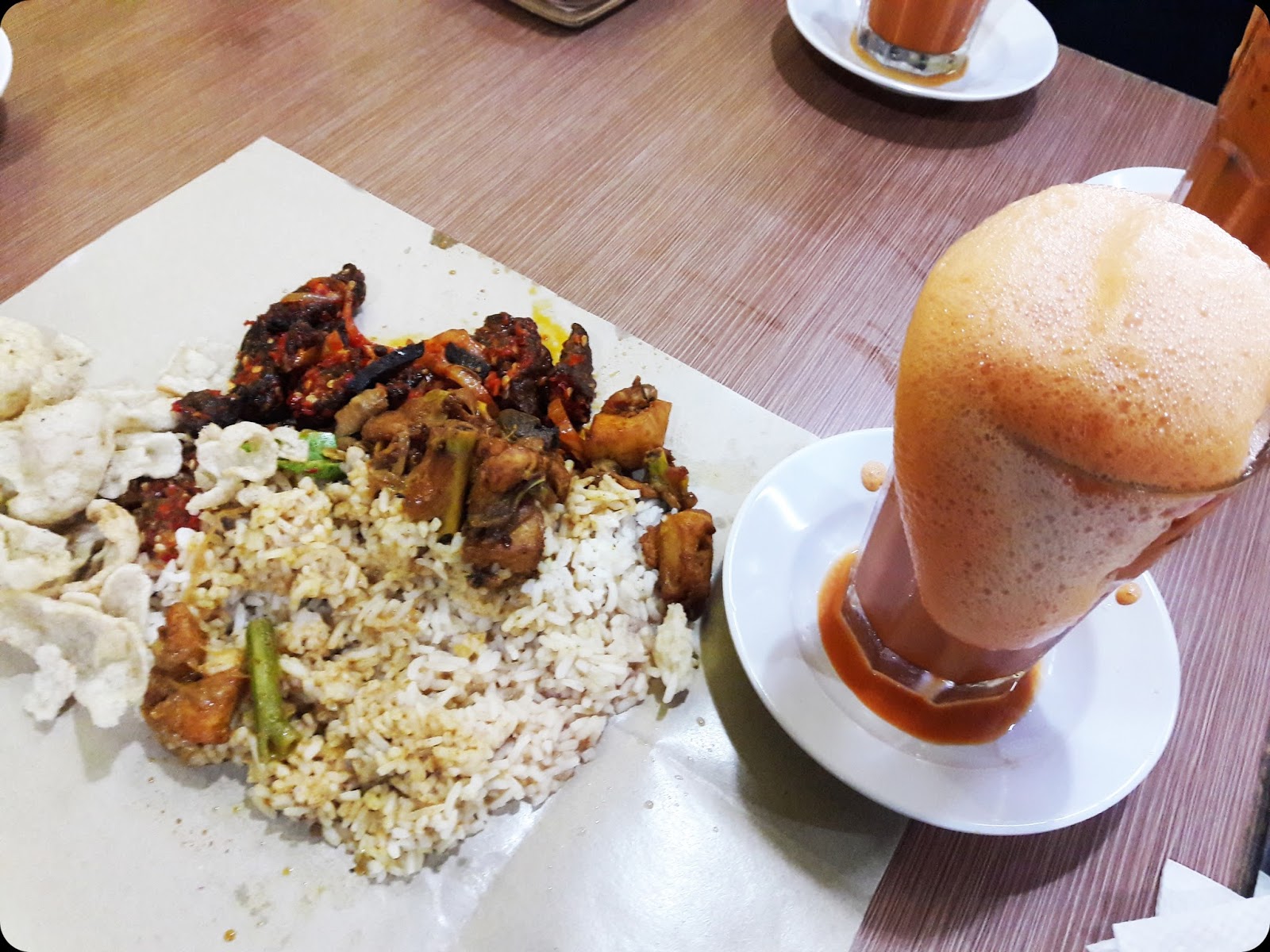 MY ALL: nasi kak wok + teh ais madu Restoran Puteri, Taman Seri Gombak