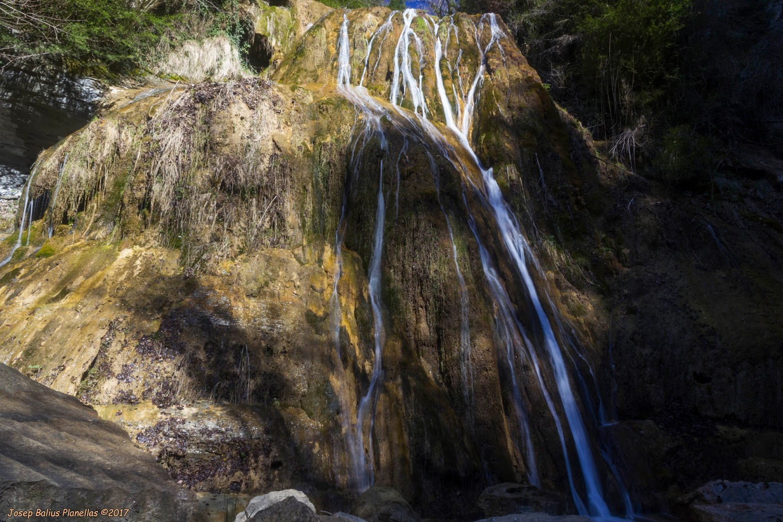 Racons de Catalunya: Salt de la Roca Alta i salt de Massats (Ripoll)