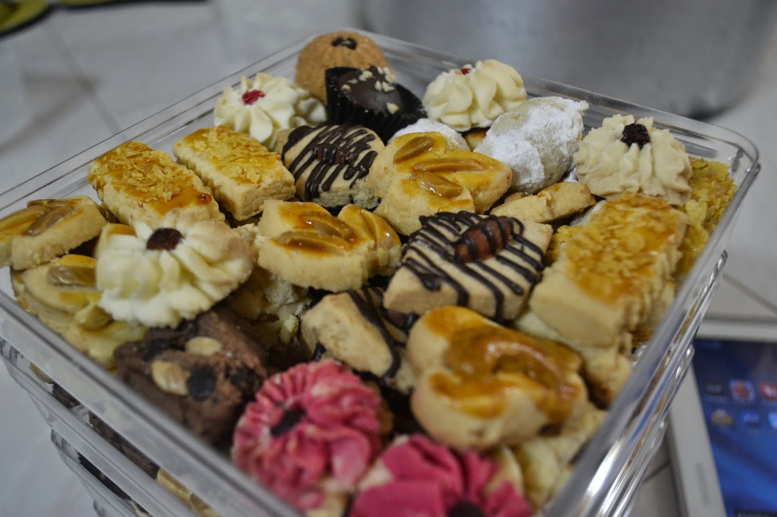 Mariani Cookies: ANEKA BISKUT BY KAK ANI