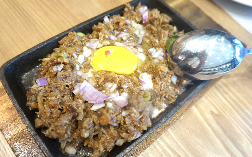 Kuya J Restaurant | Alyssa Tuangco