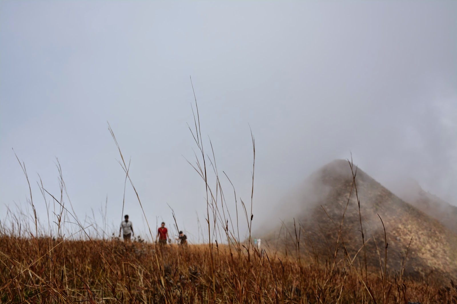 Our Travel Tales: Trek to Ballarayanadurga Fort