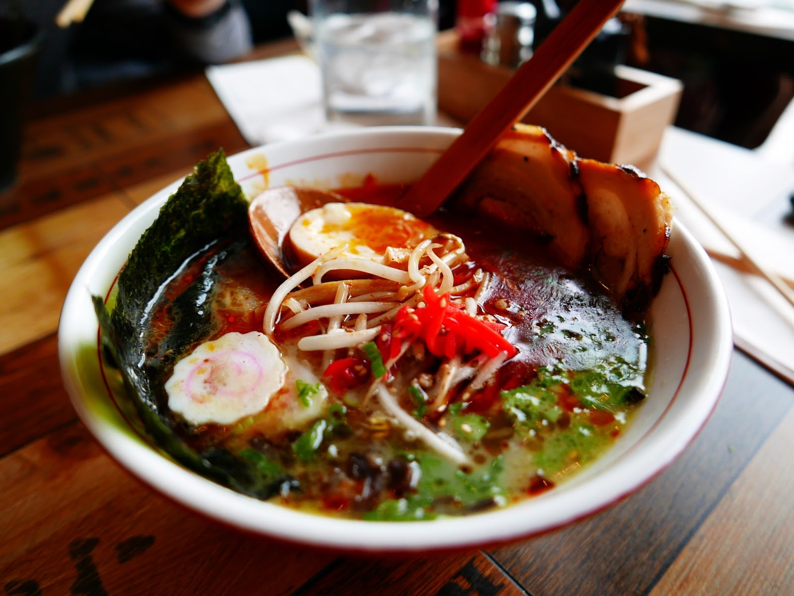 Pleasures of the Table: Akira - There’s a New King of Ramen on The Pike