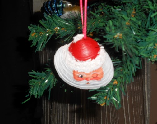 Passionate About Crafting : Handpainted Clam Shell Santa Claus ...