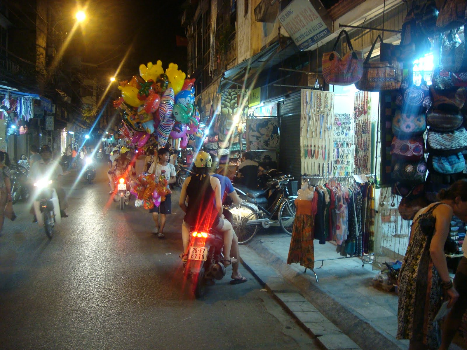 Street markets in Vietnam - Guide of Vietnam - Vietnam Blog - Vietnam
